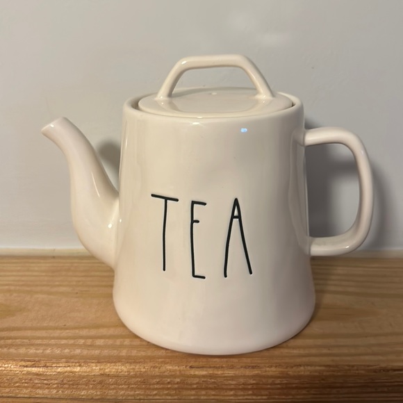 Rae Dunn | Kitchen | Rae Dunn Tea Pot | Poshmark